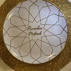Pack of 10 Ramadan Mubarak Plastic Dinner Plates, Ramadan Decor ...
