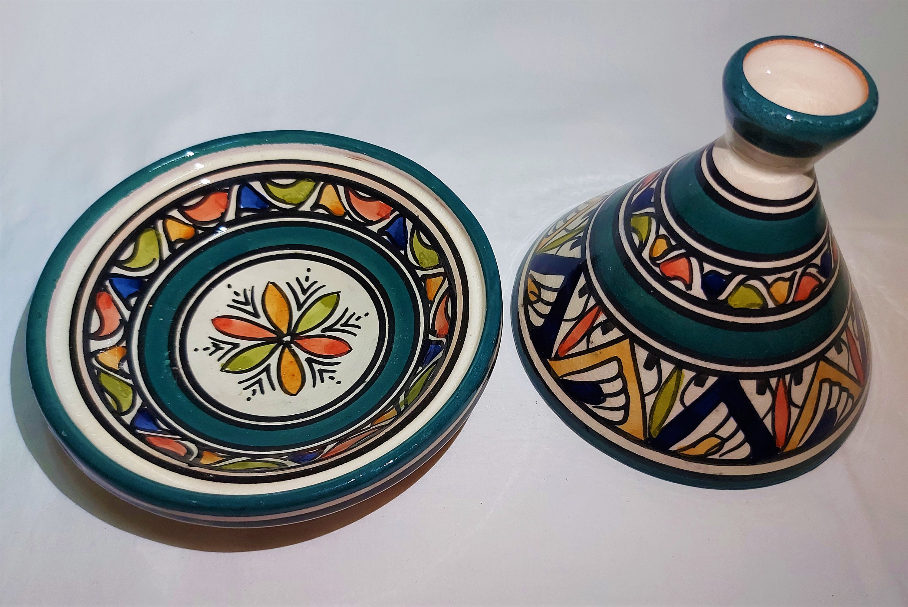 Moroccan Berber Pottery Tagine - Handcraft, Hand Painted and Handmade ...