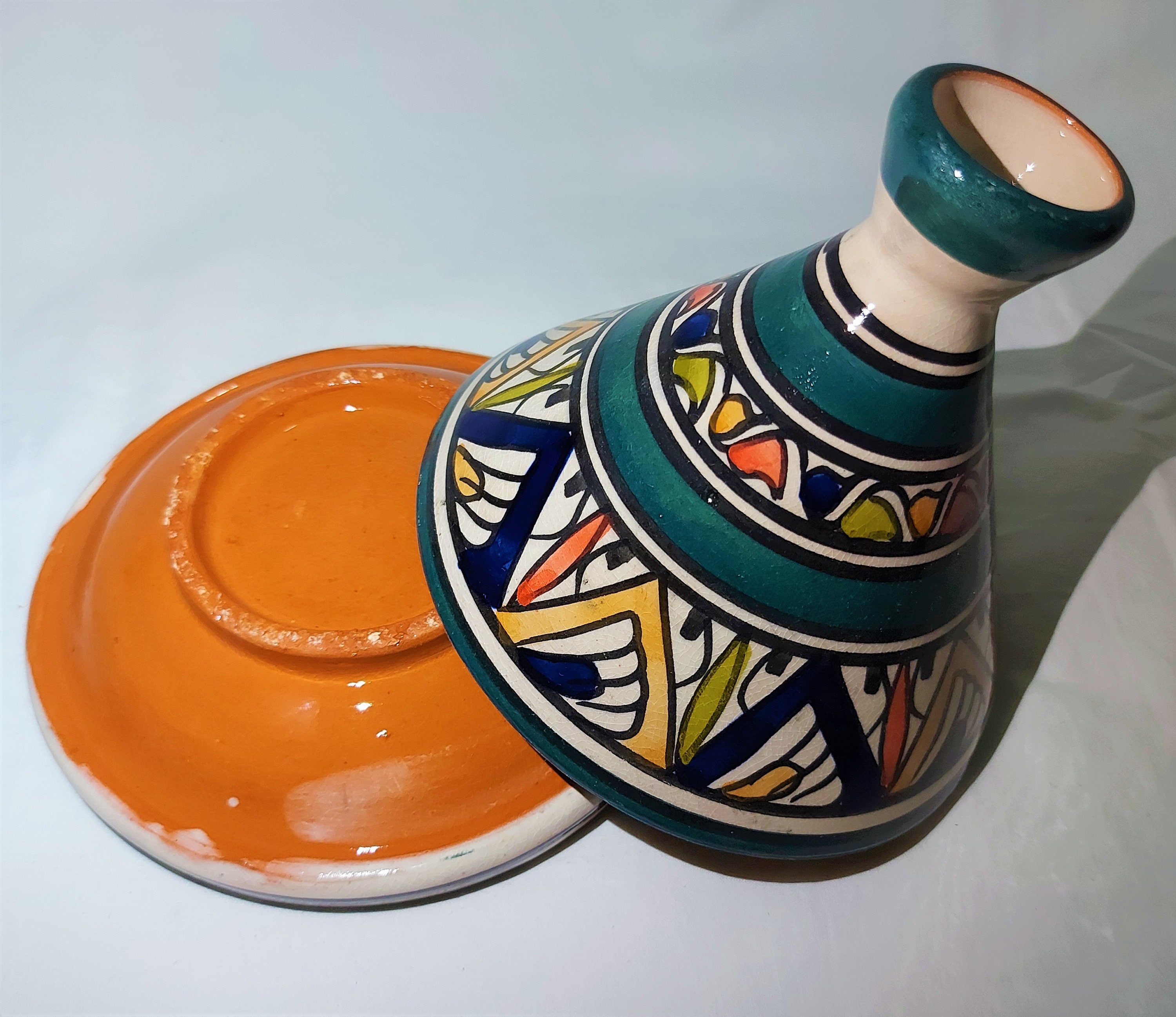 Moroccan Berber Pottery Tagine - Handcraft, Hand Painted and Handmade ...