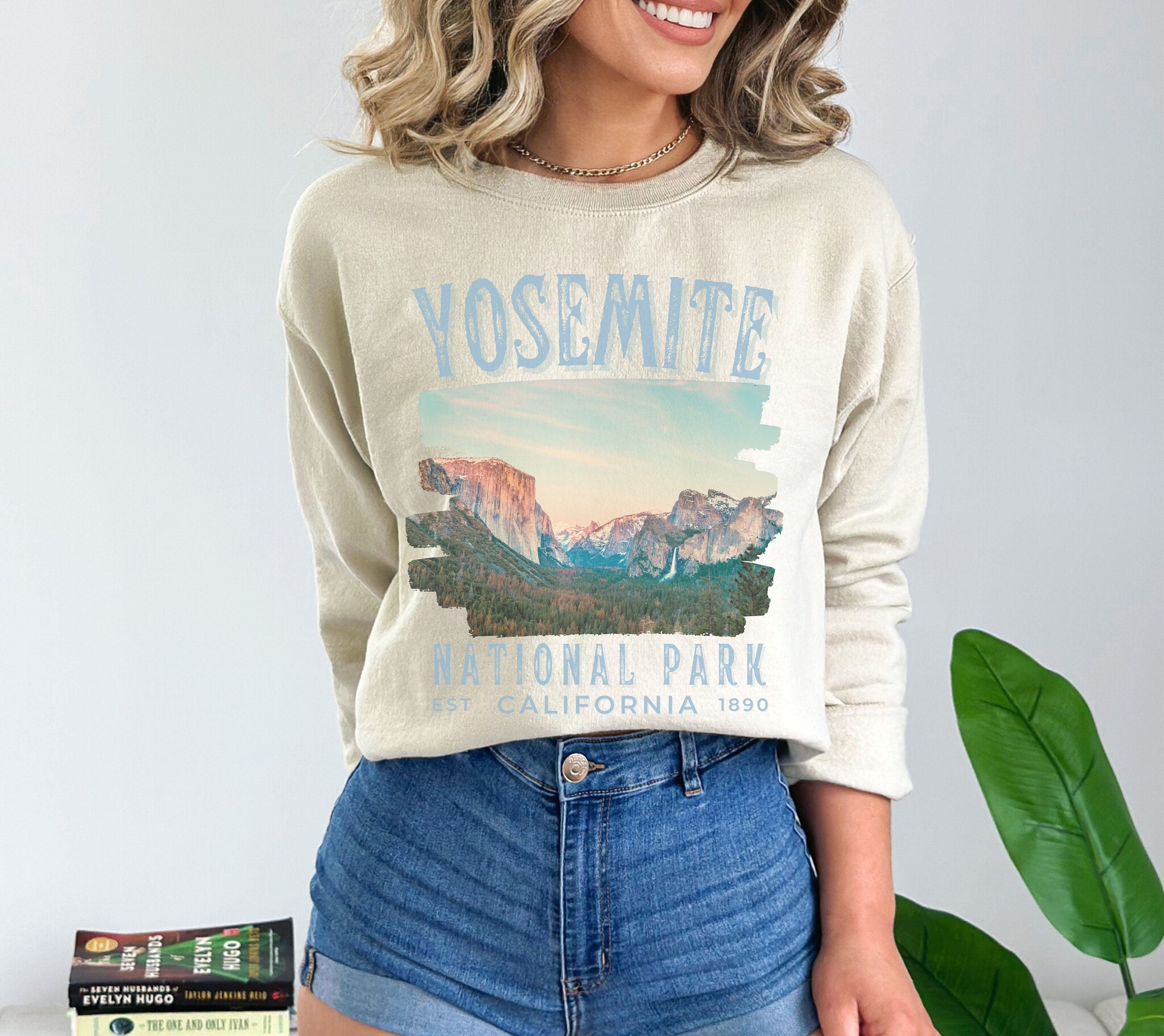 Vintage Yosemite National Park California Sweatshirt, Retro Camping ...