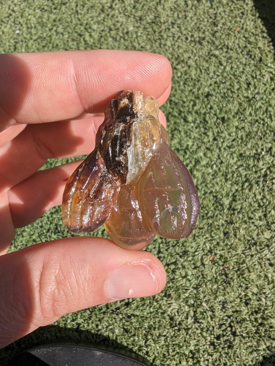 Amber Bee Carving Crystal Bee, Amber From Indonesia, Blue Amber Honey ...