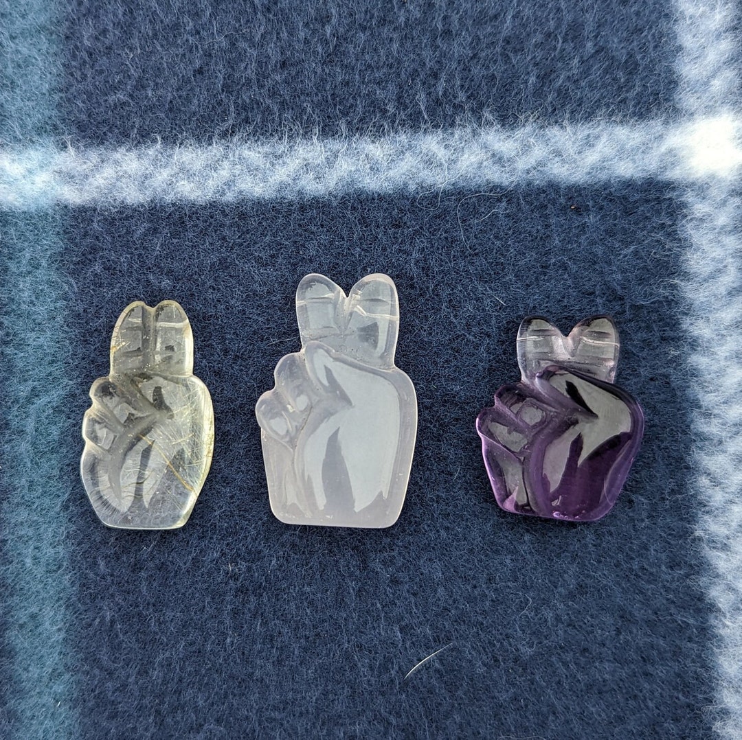 Crystal Hand Peace Sign Mini Carving. 1 Gold Rutile, Rose Quartz ...