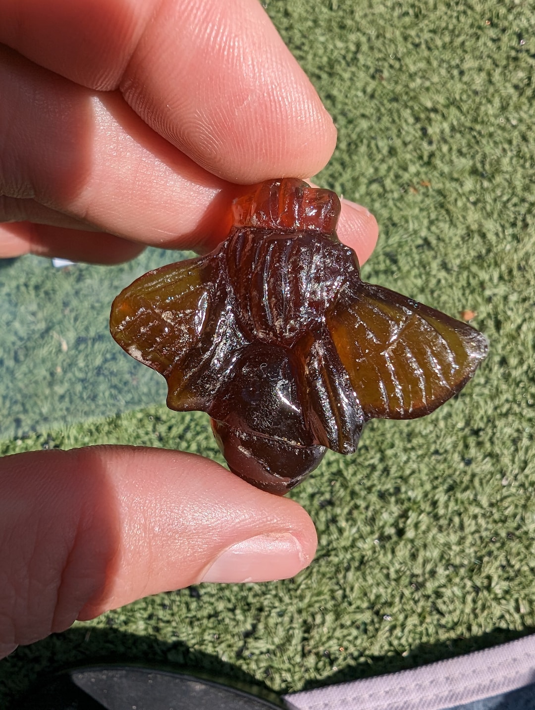 Amber Bee Carving Crystal Bee, Amber From Indonesia, Sumatran Blue ...