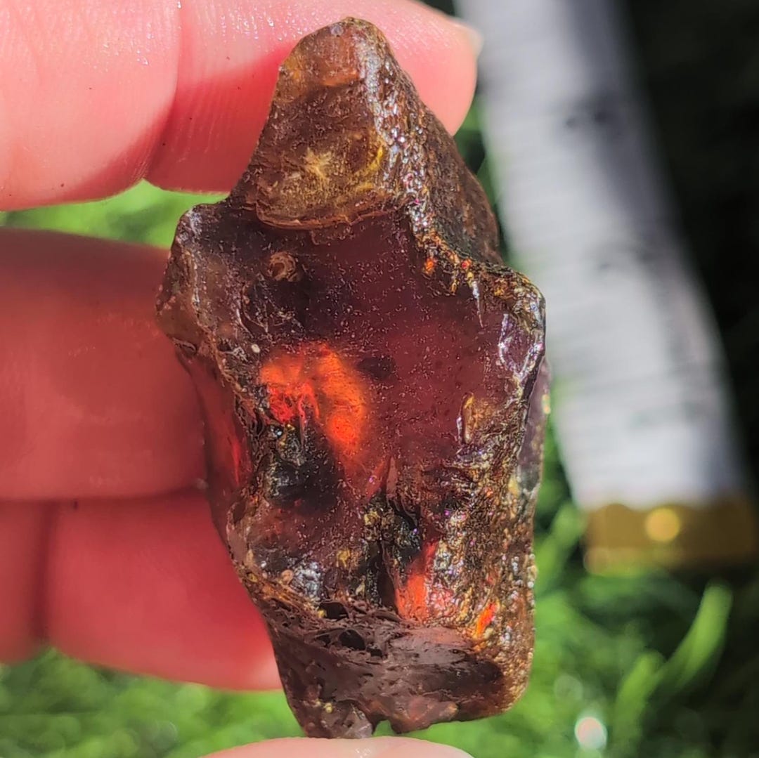 Raw Sumatran Amber Piece, Shines Blue Tint in the Sunlight. Rare Form ...