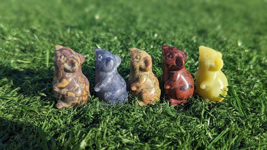 Crystal Mouse Mini Carving, 1.75" Chose by Gemstone. Cute Mouse! Bamboo ...