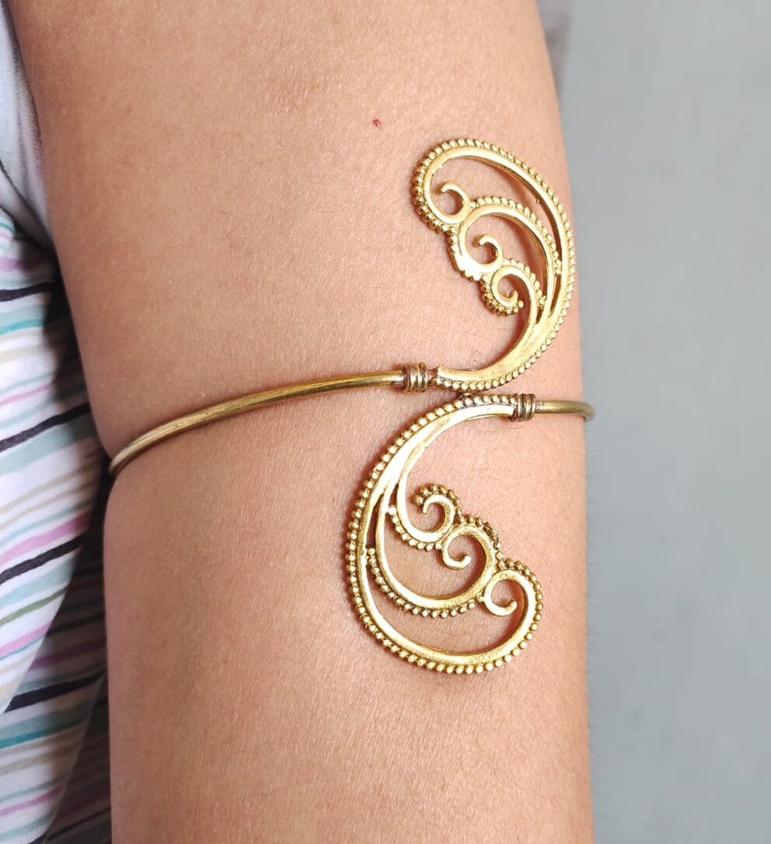 Dainty Spiral Arm Cuff - Etsy