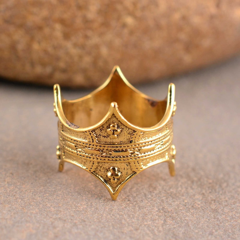 Crown Men and Woman Ring - Etsy