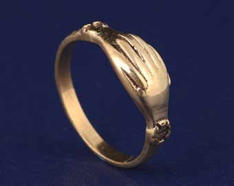 Holding Hands Ring Hand Hammered Love Ring-holding Hands Gift-best ...