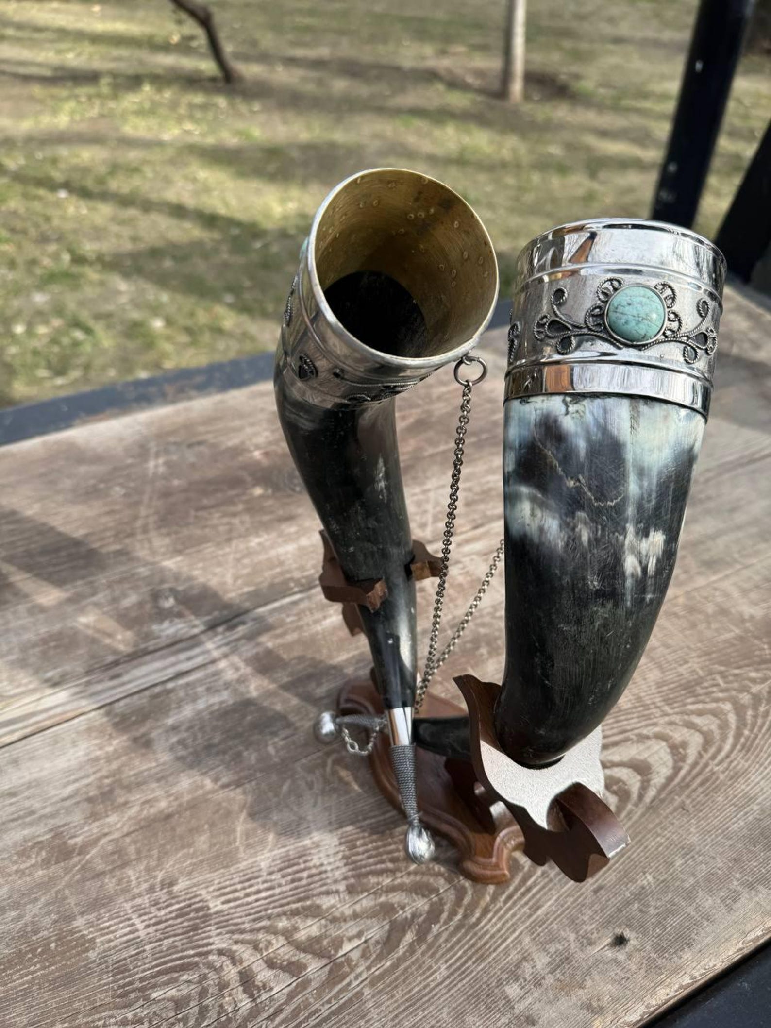 Personalized Viking Drinking Horn Set: Cow Horn Mugs With Wooden Stand ...