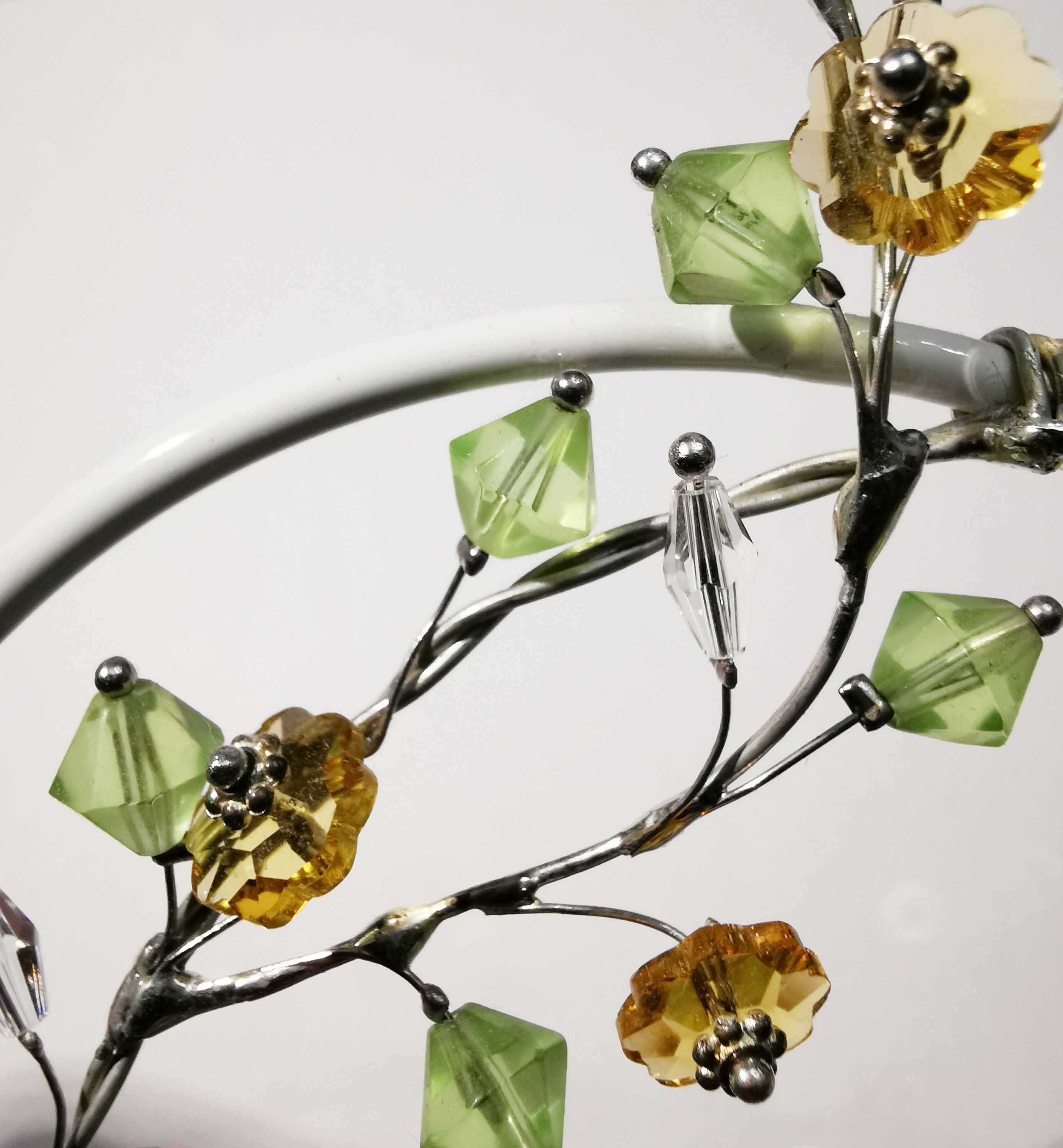 Unique Soldered Crystal Bead Window Decoration Suncatcher Wreath Yellow ...