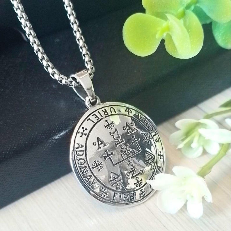 Sigil of Uriel Archangel Seal of King Solomon Amulet Pendant ...