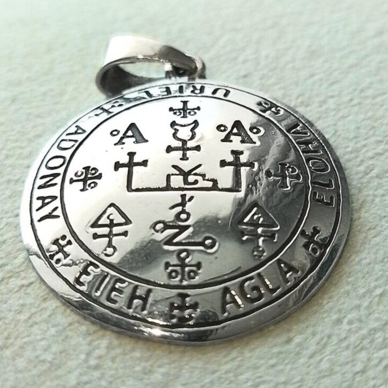 Sigil of Uriel Archangel Seal of King Solomon Amulet Pendant ...