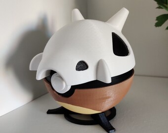 Cubone, Farfetch'd, Smeargle in Pokeball Capsule - Etsy