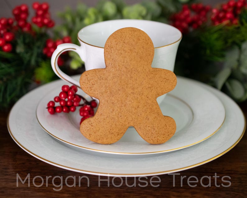 Undecorated Gingerbread Men Cookies: Christmas Holiday Decorating Party ...