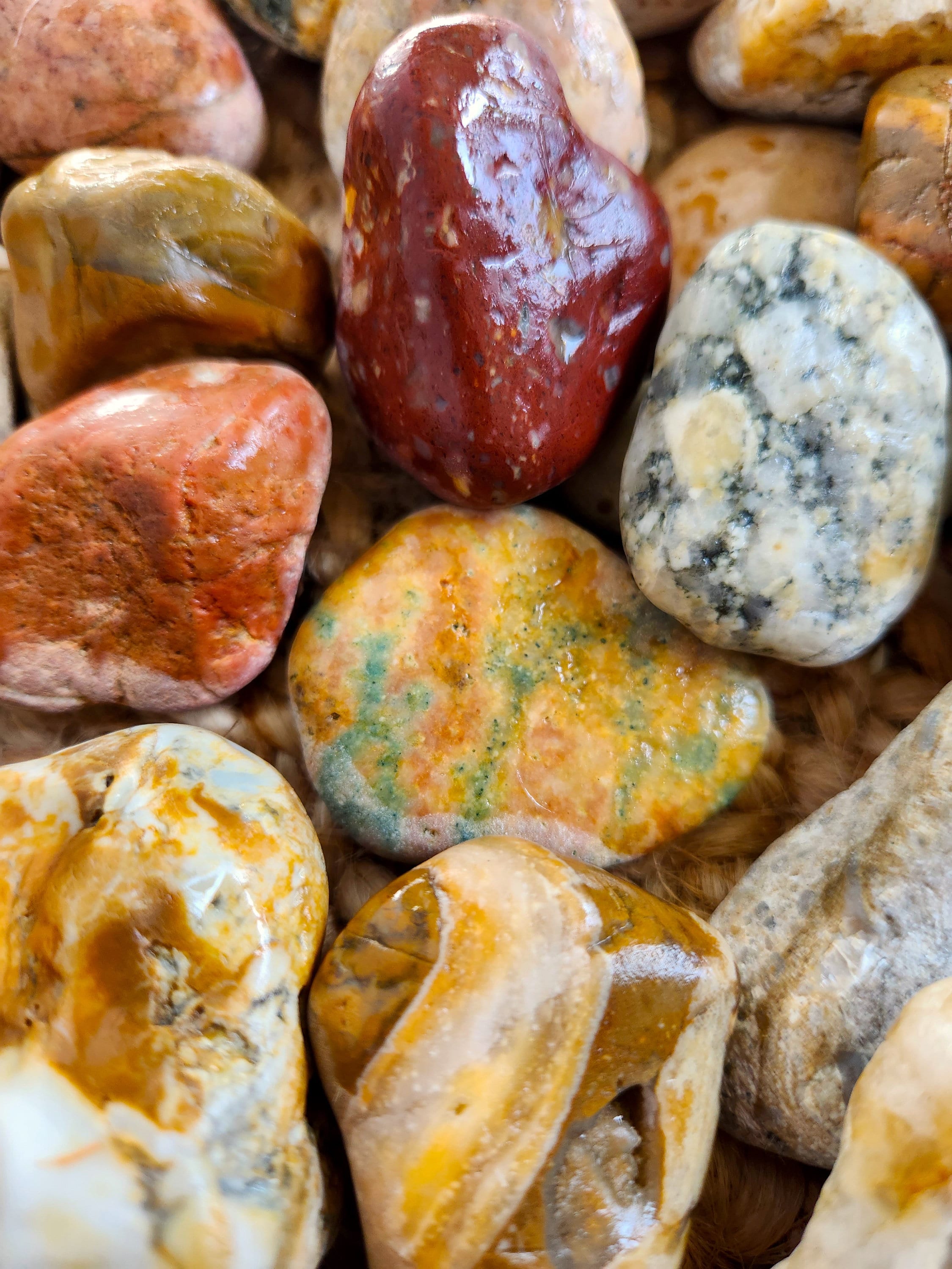 Large Raw Untumbled Beautiful Mix of Natural Great Lakes Rocks / Stones ...