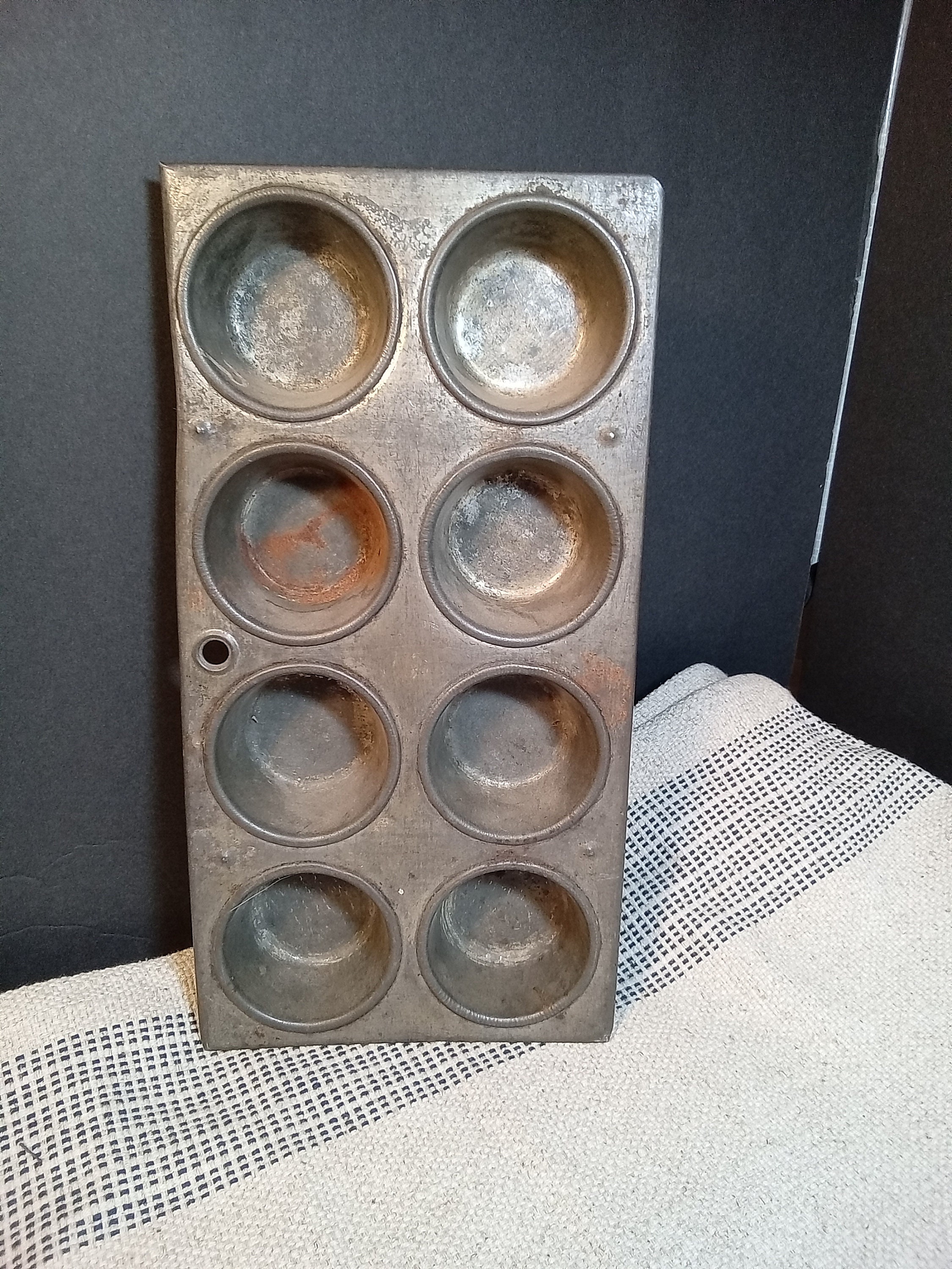 Vintage Primitive Rectangular Aluminum Muffin/cupcake Tin of 8 Holes - Etsy