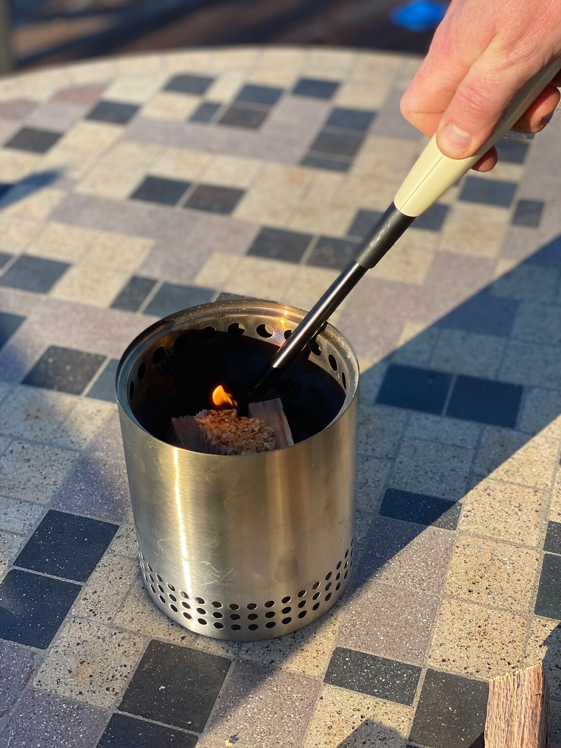 Mini Firewood & Mini Fire Starters for Solo Stove Mesa med Flate Rate ...