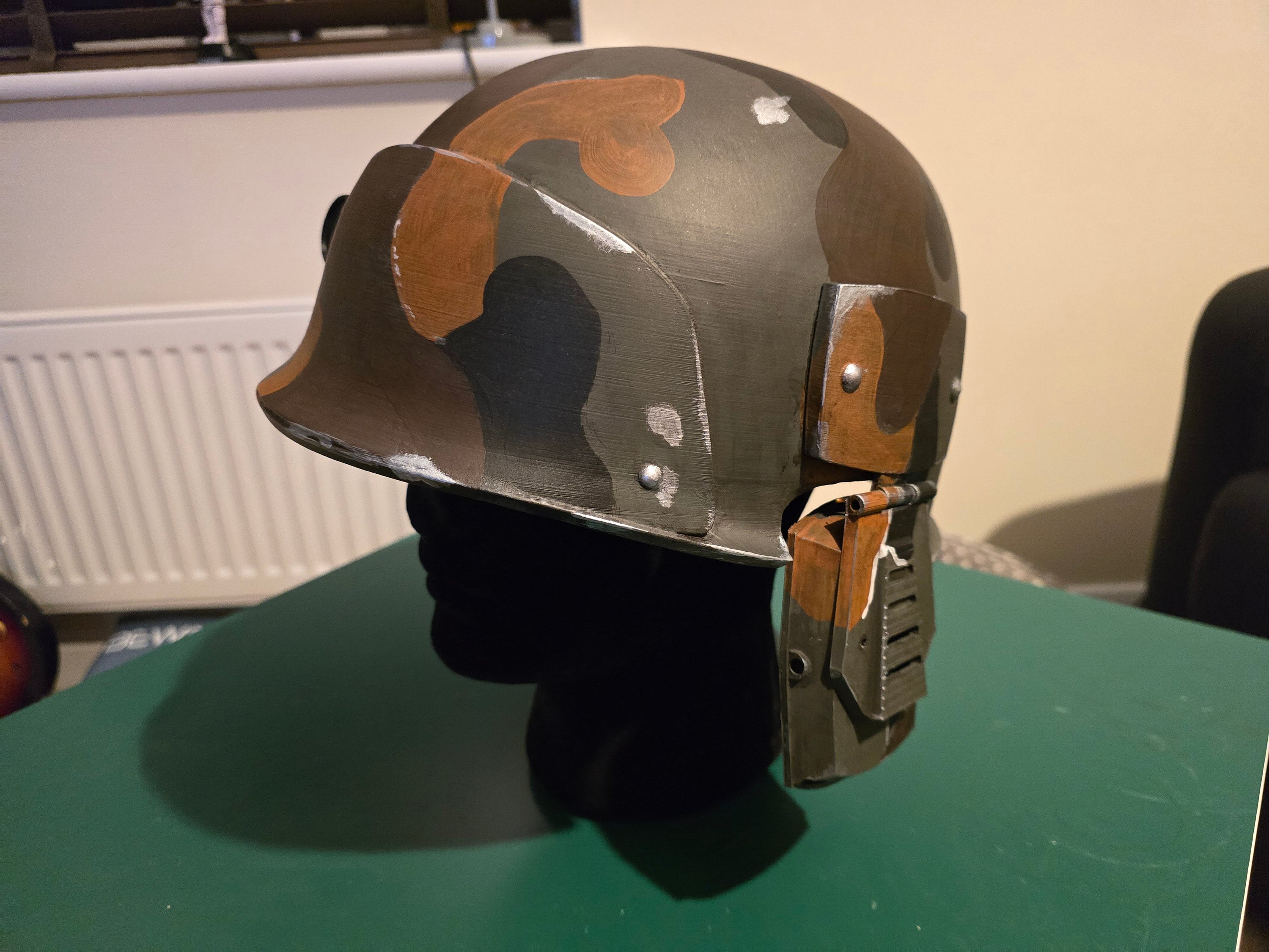 Aliens Colonial Marine Helmet With Striker Plate & Accessories Full ...