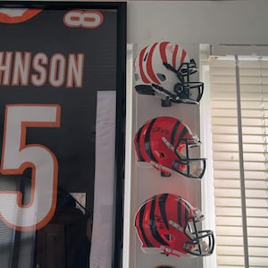 THE BEST Mini Helmet Holders 3D Printed in Pla+, Show off Your Mini ...