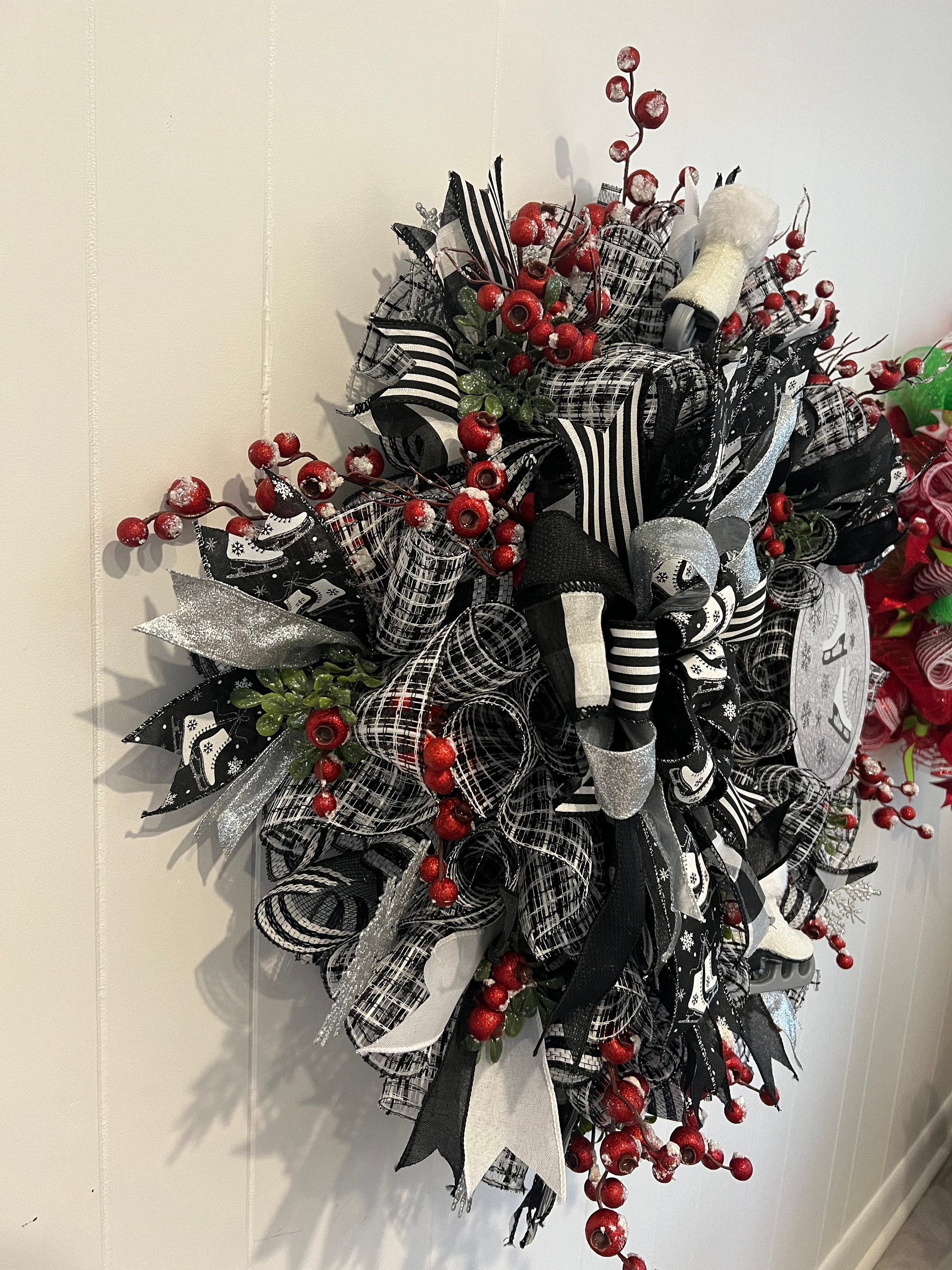 Winter Deco Mesh Wreath.ice Skating Theme - Etsy