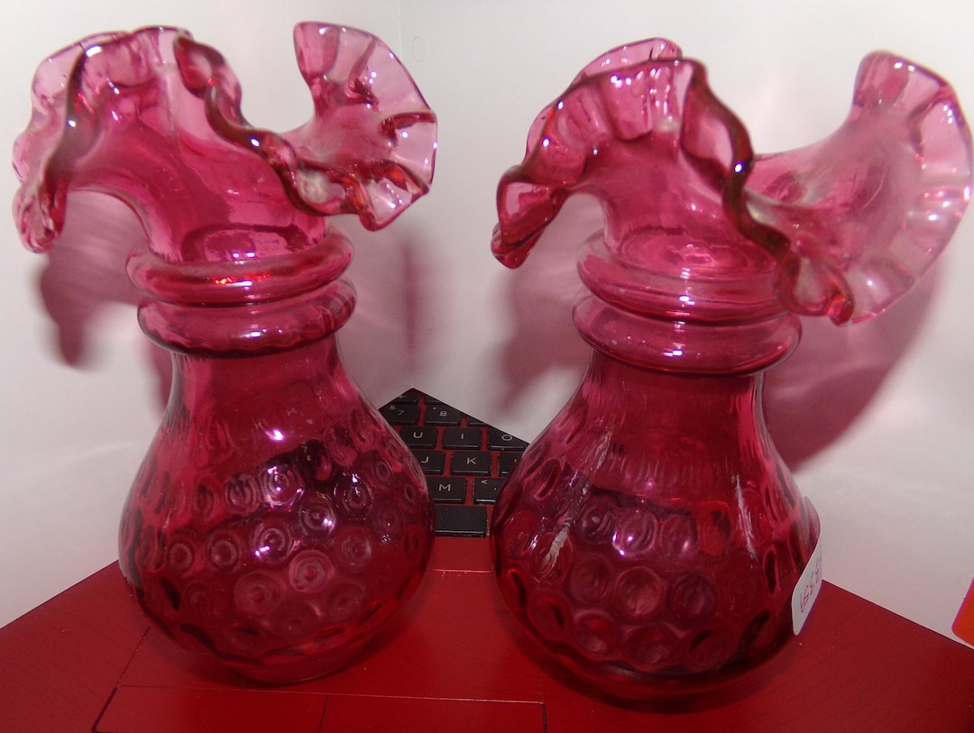 A Beautiful Pair of Vintage FENTON Cranberry Glass Vases - Etsy
