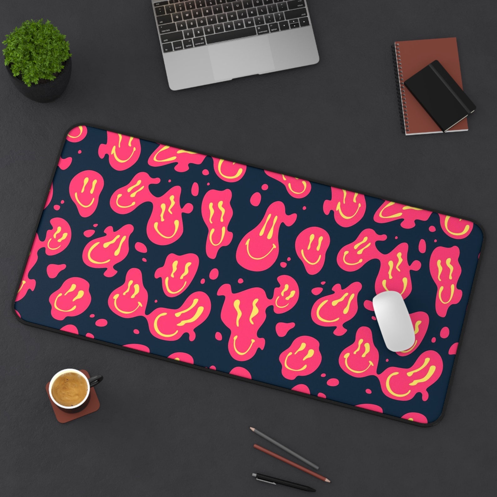 Drippy Smile Face Desk Mat, Y2K Aesthetic Desk Accessories, Funky Desk ...
