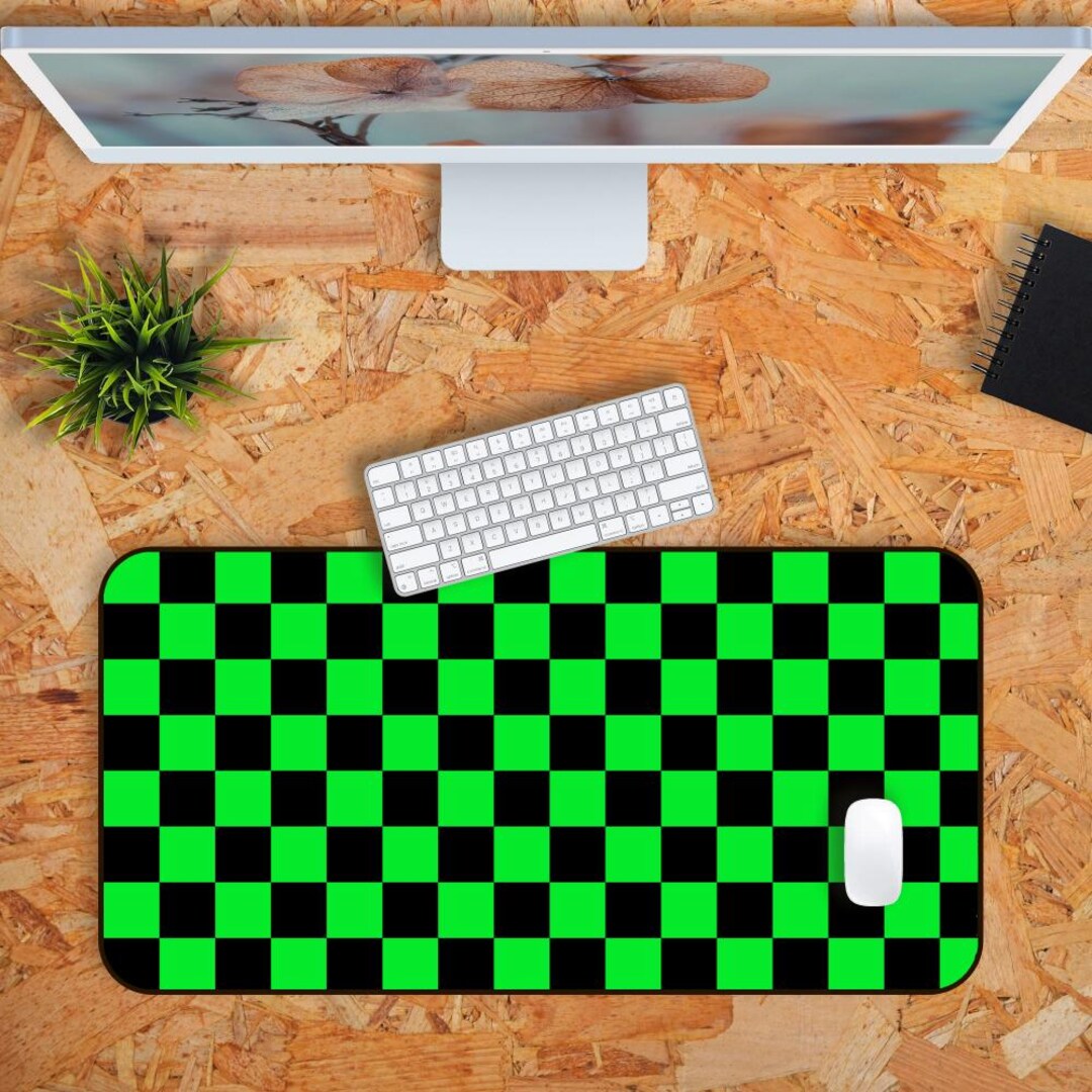 Green and Black Checkered Desk Mat Gaming Mouse Pad Anime Desk Mat ...