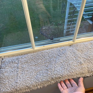 Window Sill Cat Pad/ Cat Crate Pad/window Pad/sill Mat/ Sill Protector ...