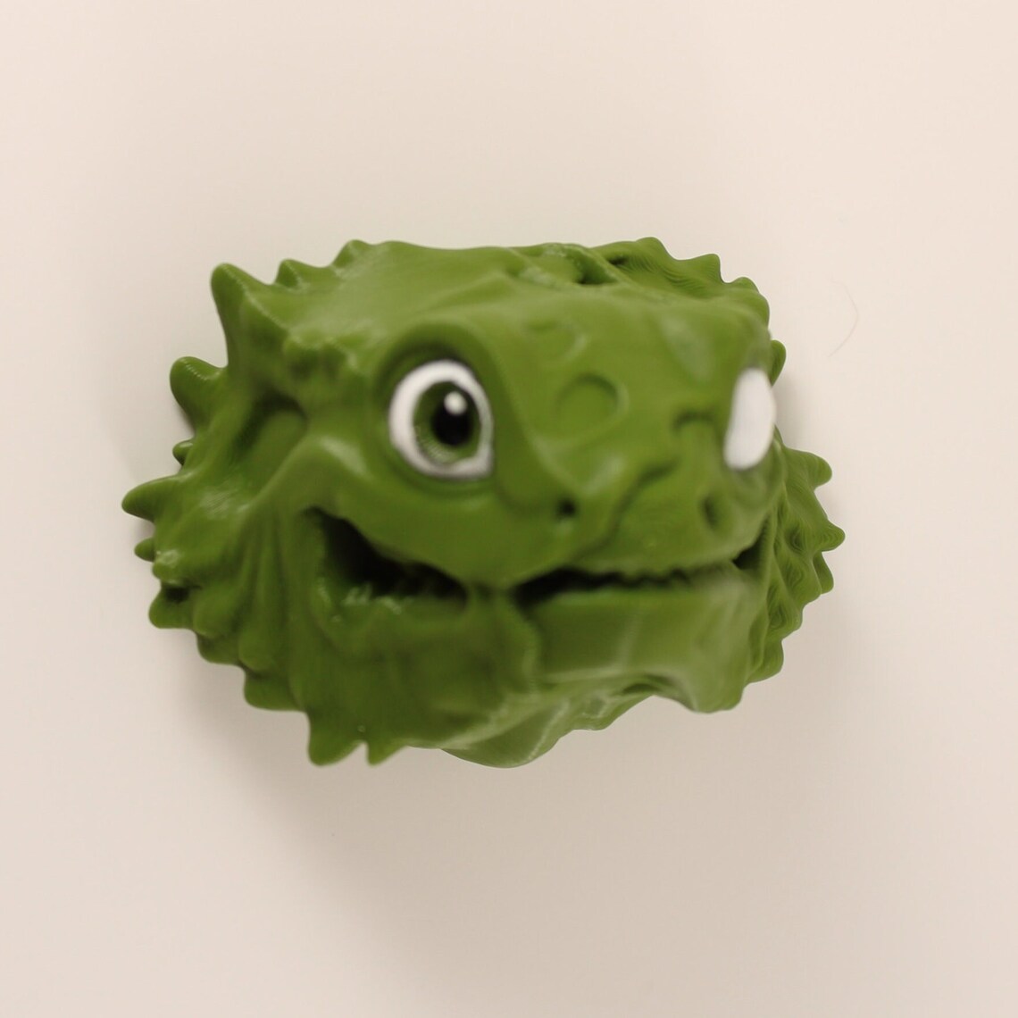 Zombie Bearded Dragon Face Magnet | Zombie Beardie | Hand-painted ...