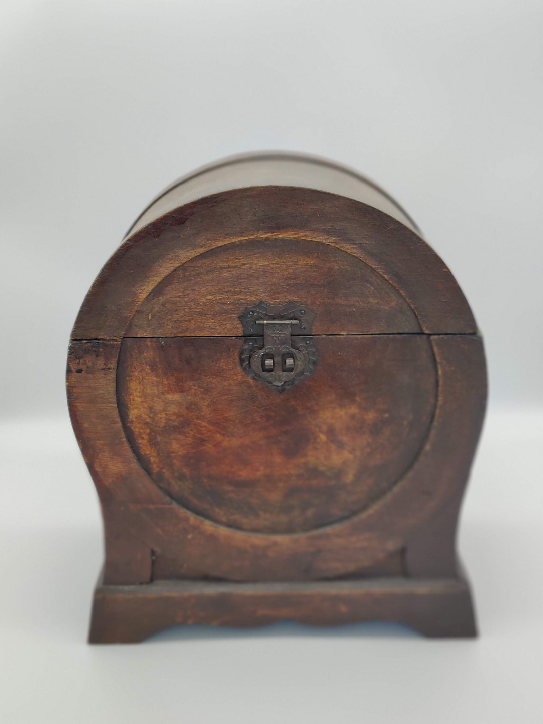 Vintage Barrel Shaped Box - Etsy