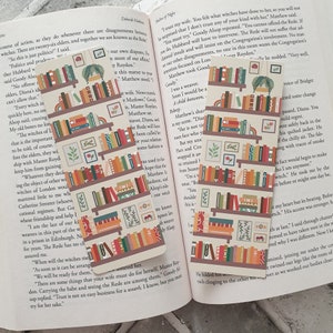 Cottagecore Bookshelf Bookmark Shelfie - Etsy
