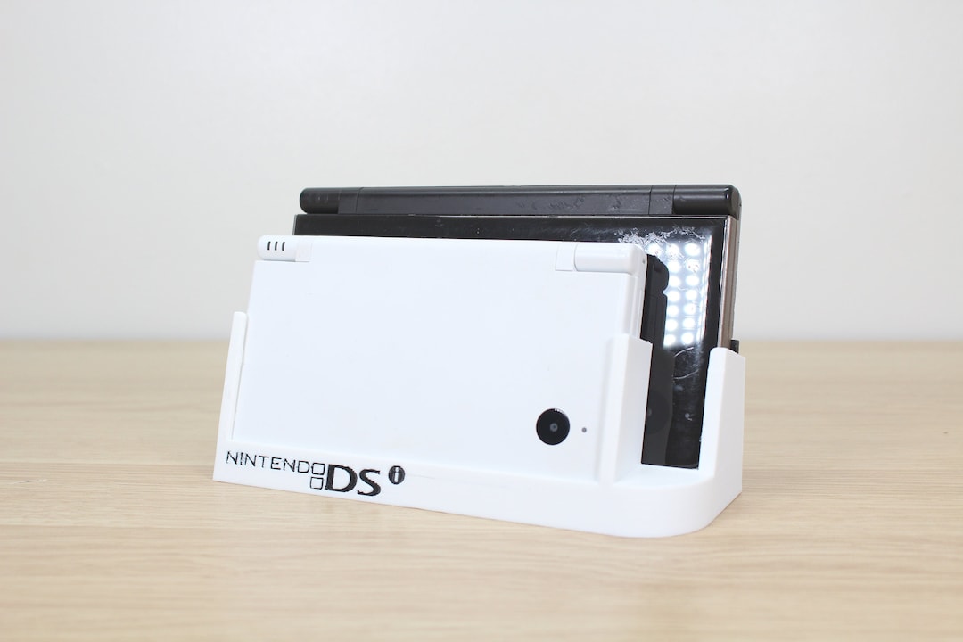 DSI, DSI XL Dual Console Display Stand - Etsy