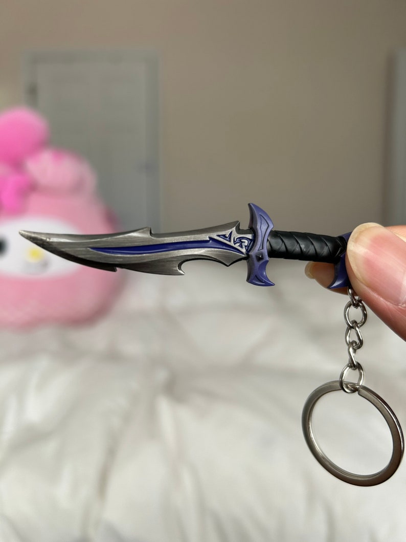 Valorant Keychains 2.0: Prime Reaver Sheriff Knife - Fan Art Cosplay - Etsy
