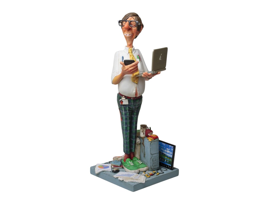 Guillermo Forchino "the Computer Expert" Figurine: Handmade Geek Gift ...