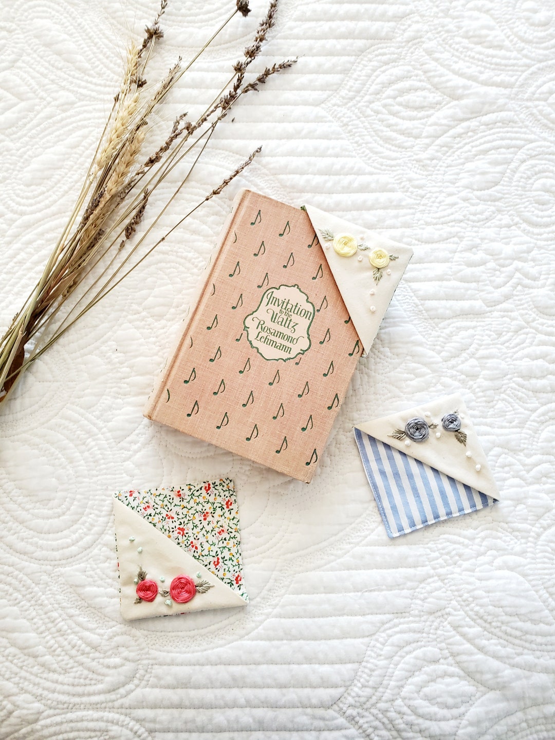 Hand Embroidered Square Bookmarks / Vintage Fabric Bookmarks / Corner ...