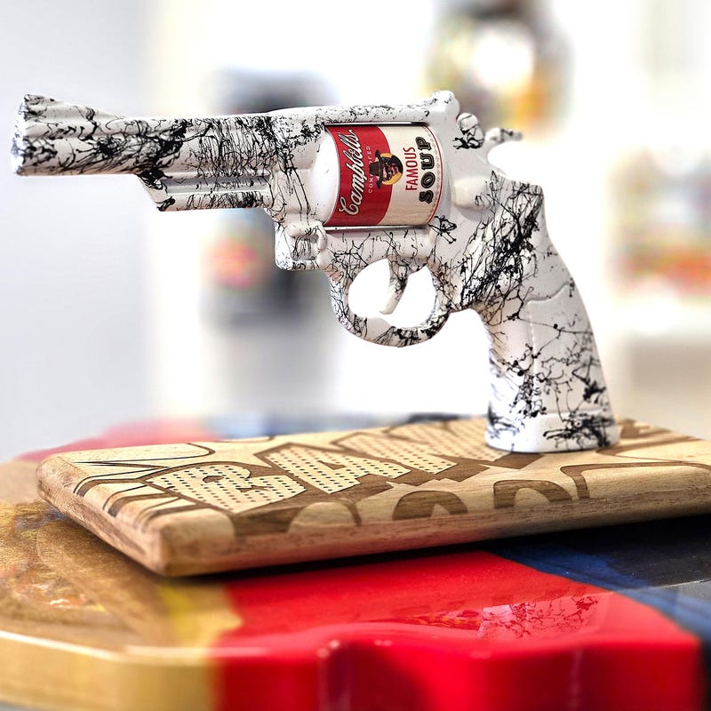 Revolver sculpture - Etsy Nederland