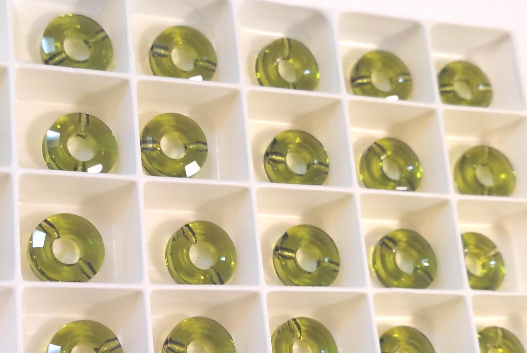 Swarovski Rarity Vintage 5139 Ring Beads 12.5 Olivine Half Factory Flat ...