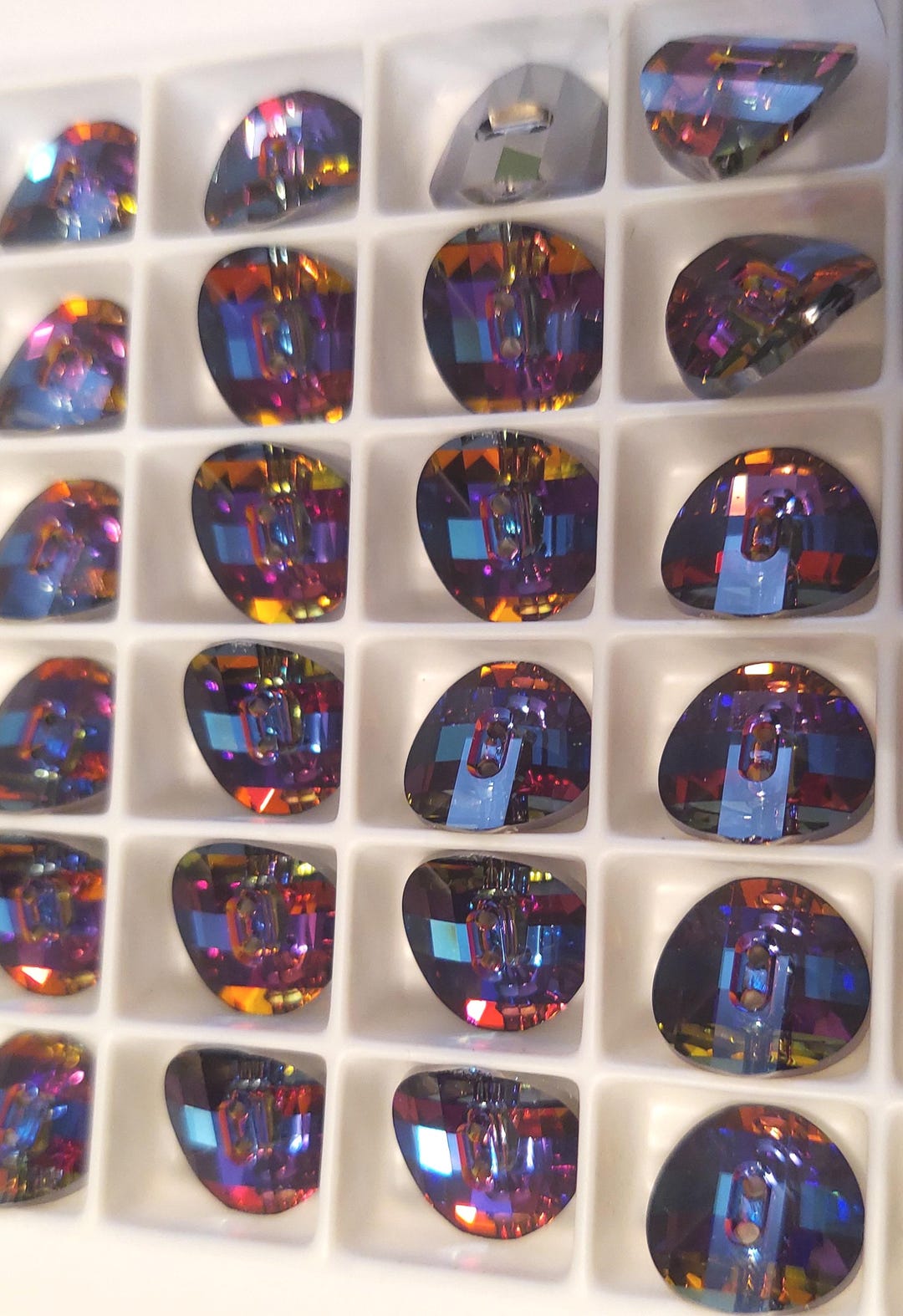 Swarovski 3016 Factory Sealed Box of Mesmerizing Crystal Meridian Blue ...