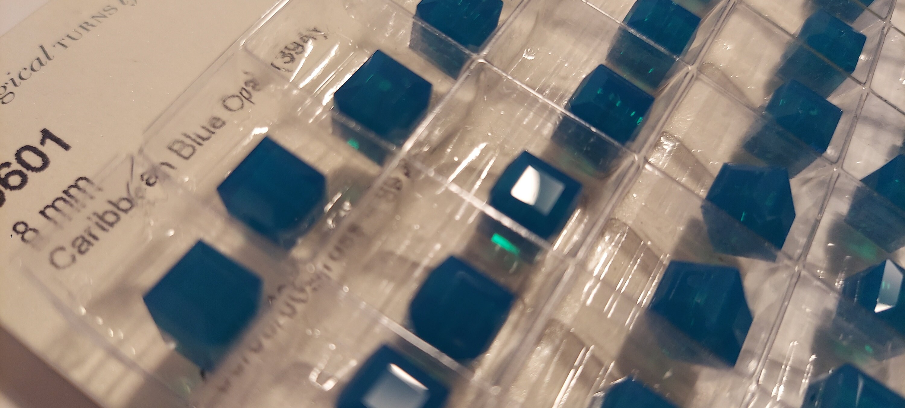 Swarovski Crystal Caribbean Blue Opal Cubes 5601 in Full Flat of 50 ...