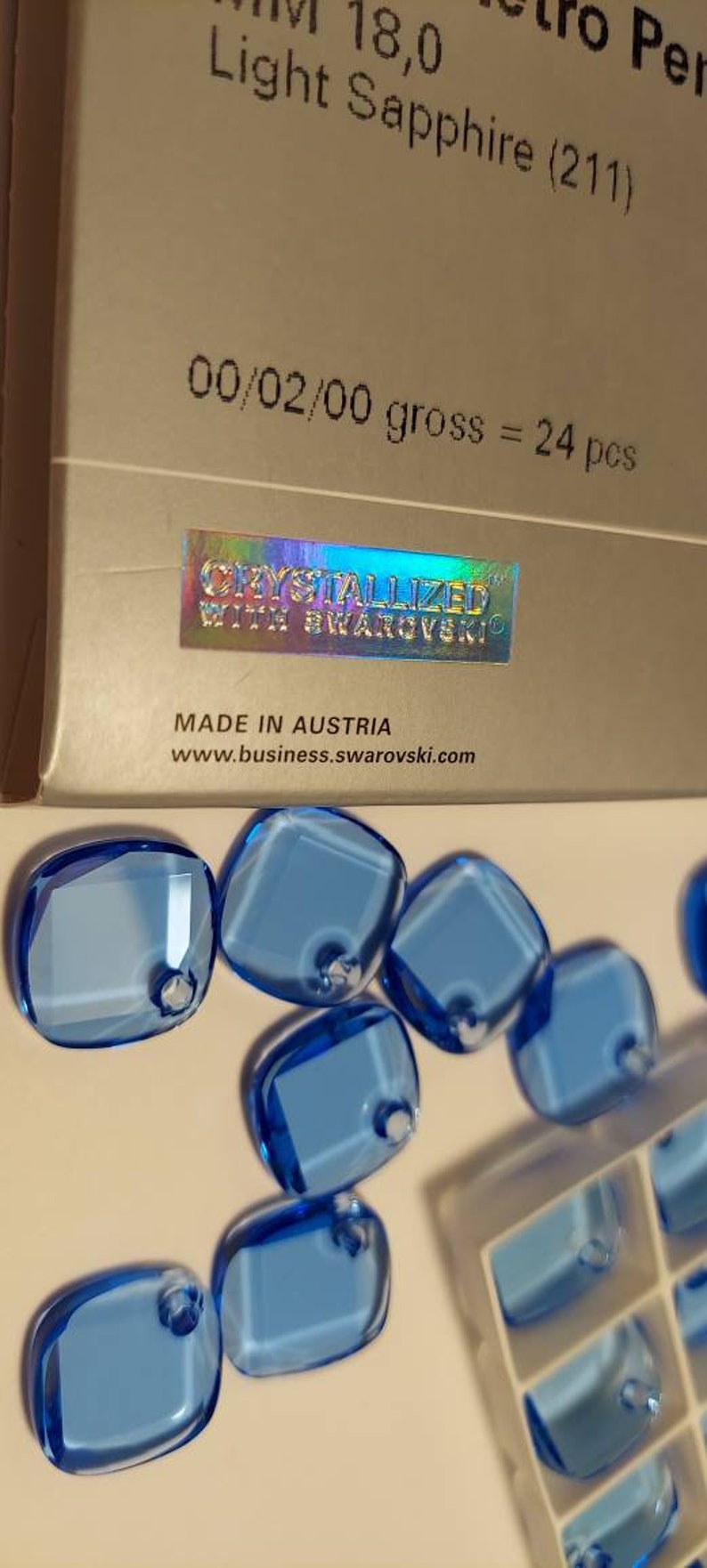 Beautiful Swarovski 6058 Full Sealed Factory Pack 18mm Light Sapphire ...