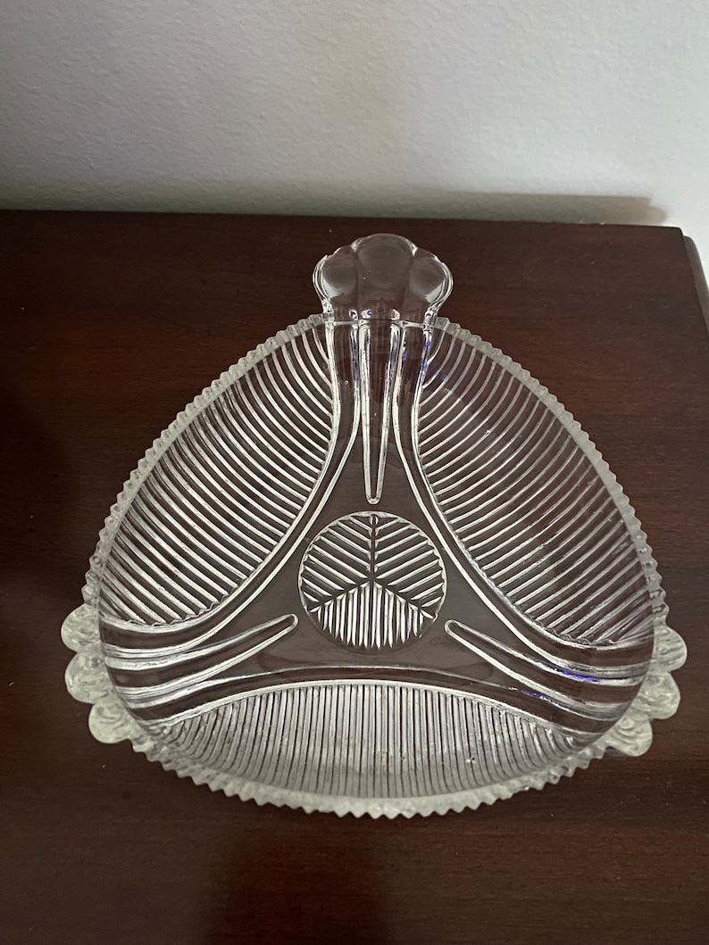 Art Deco Glass Nappy Candy Dish Triangle Shape Three Sided Ribbed Hazel ...