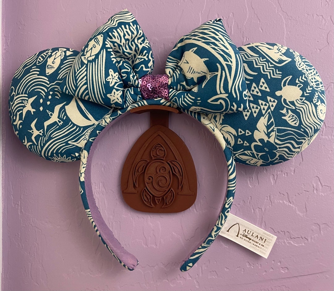 Disney Aulani Turtle Wood Headband Hanger, Mount Display Only - Etsy