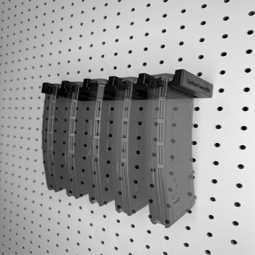 AR-15 Pegboard Magazine Mount / Rack PMAG 223/556 Storage Home ...