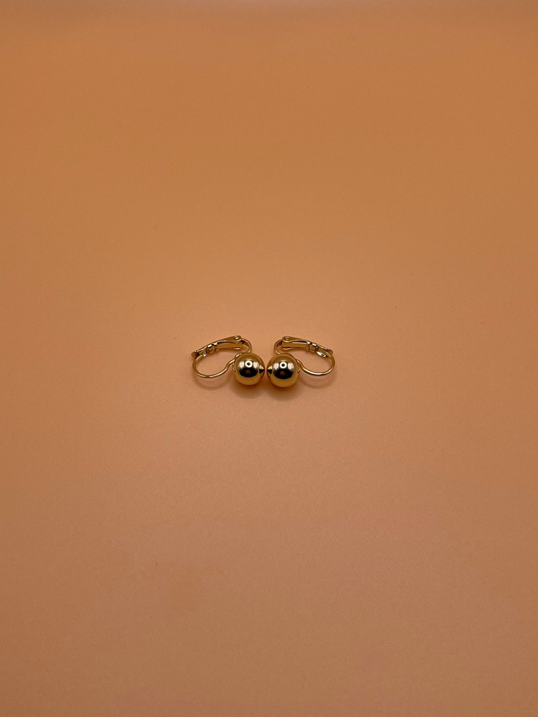 Adorn Your Ears With Elegance: the Best Earring Styles for Every ...