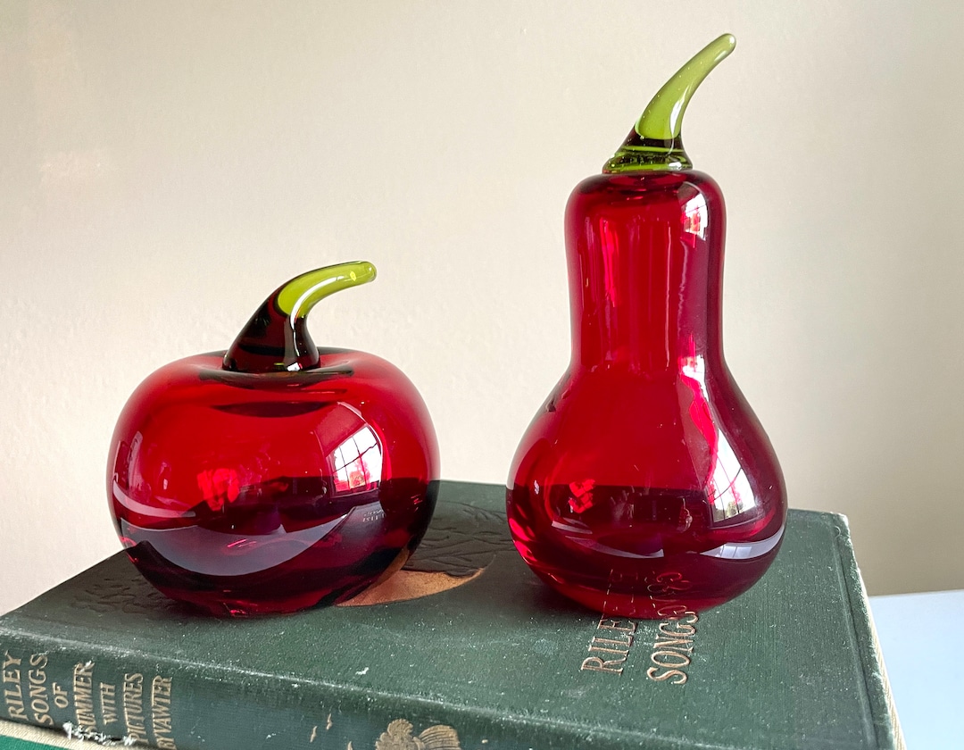 Vintage Red ART GLASS Two Pieces Viking Rainbow Glass - Etsy