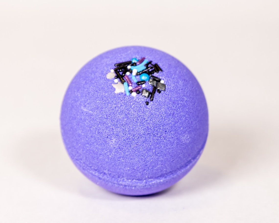 Grape Galaxy Bath Bomb / Vegan /color Surprise/ Unique Gift/ Bath Gift ...