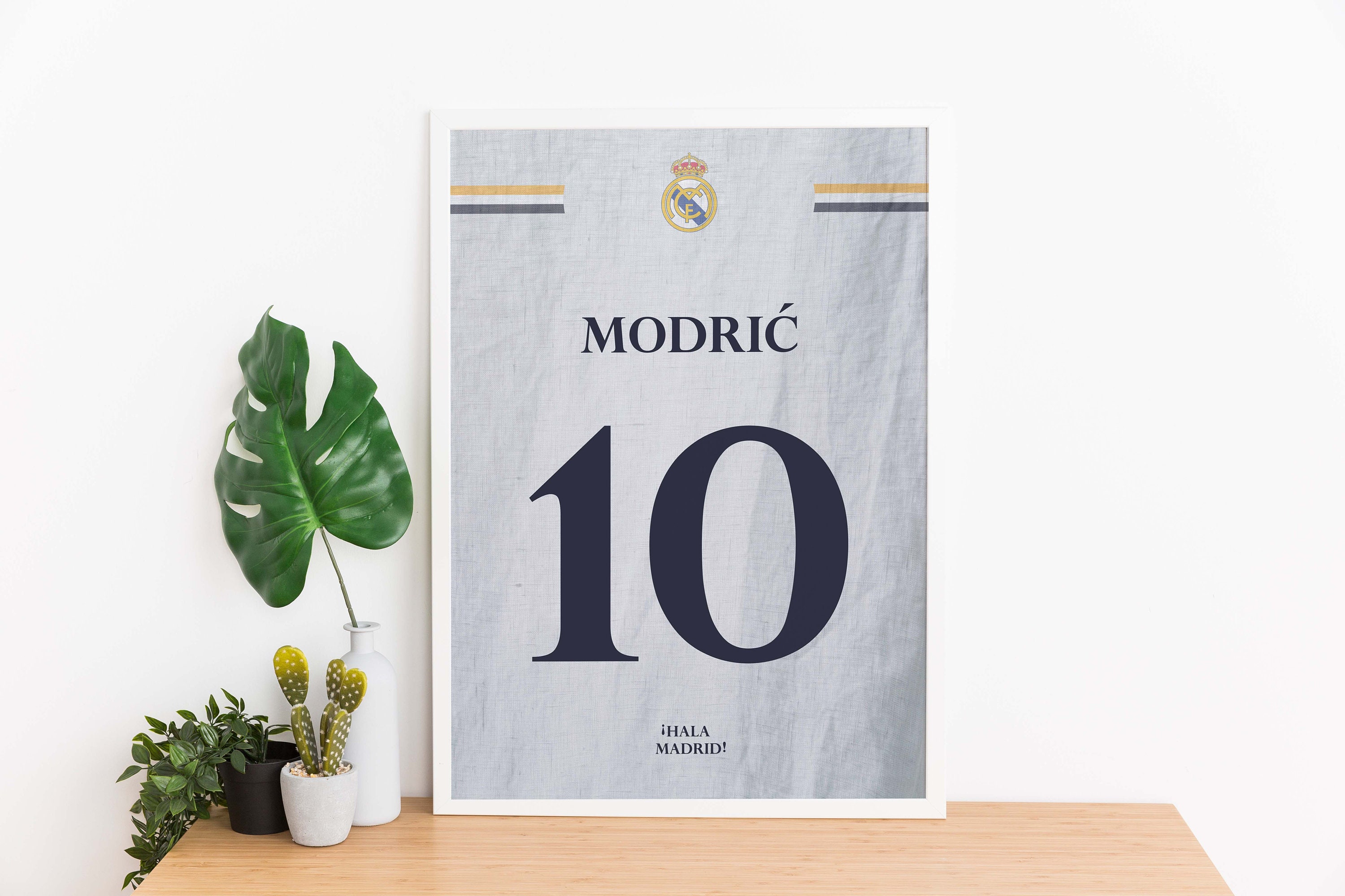 Luka Modric, Madrid, Football Wall Mural, Photorealistic Thermal Print ...