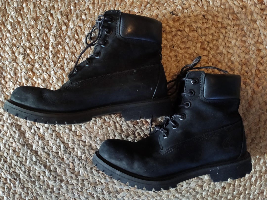 VINTAGE Timberland Boots Real Leather Ankle Boots Black Size 7W ...