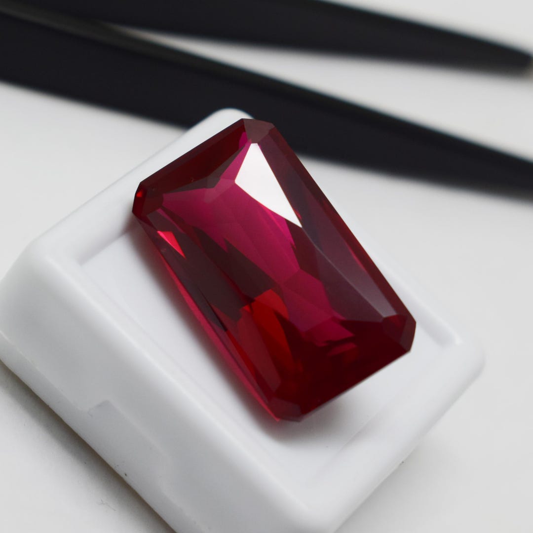 29.75 CT Rarest & Finest Quality Myanmar's Vibrant Intense Red Ruby ...