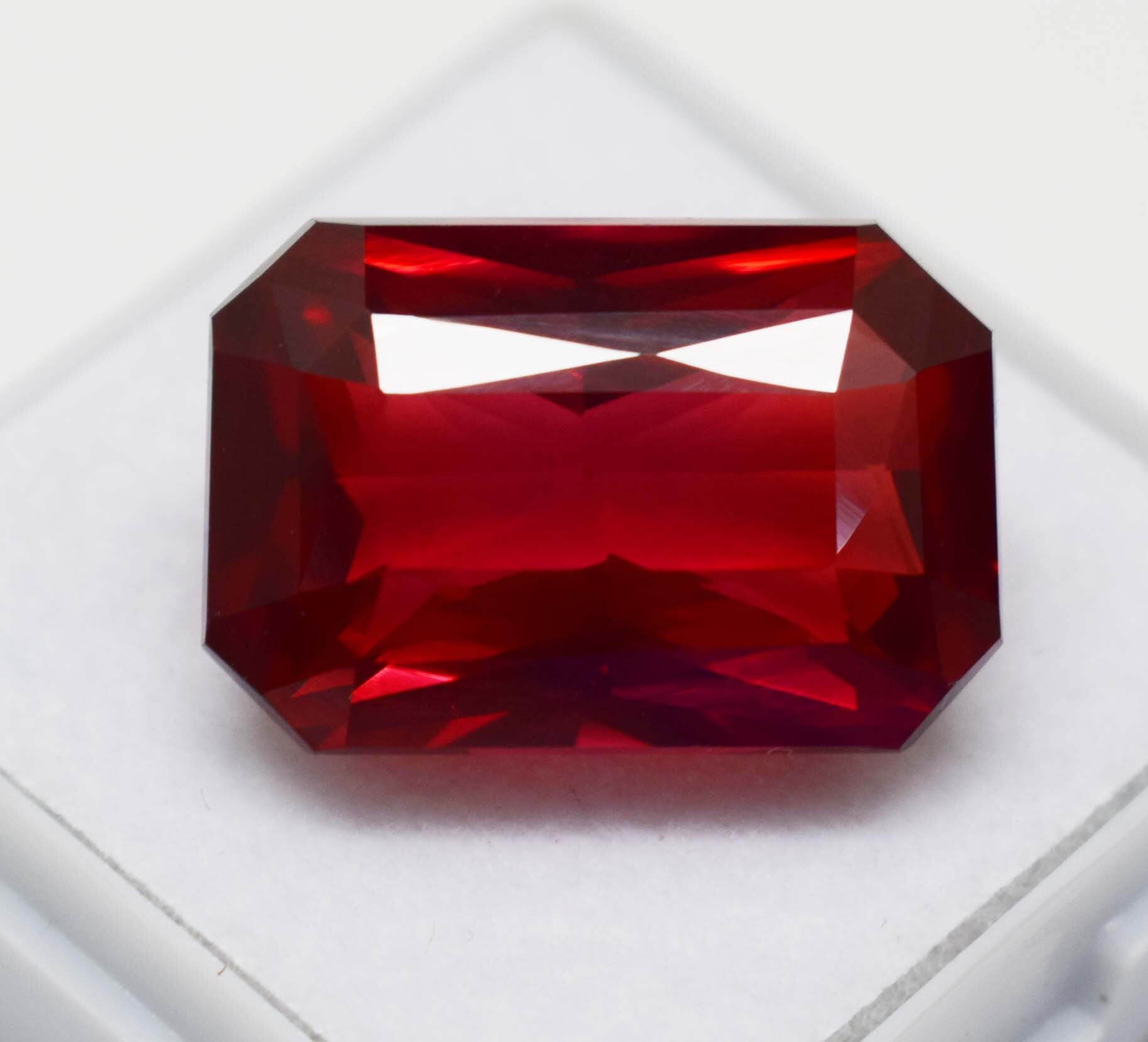 25.55 CT Natural Burmese Red Ruby Rare Certified Loose Gemstone Emerald ...